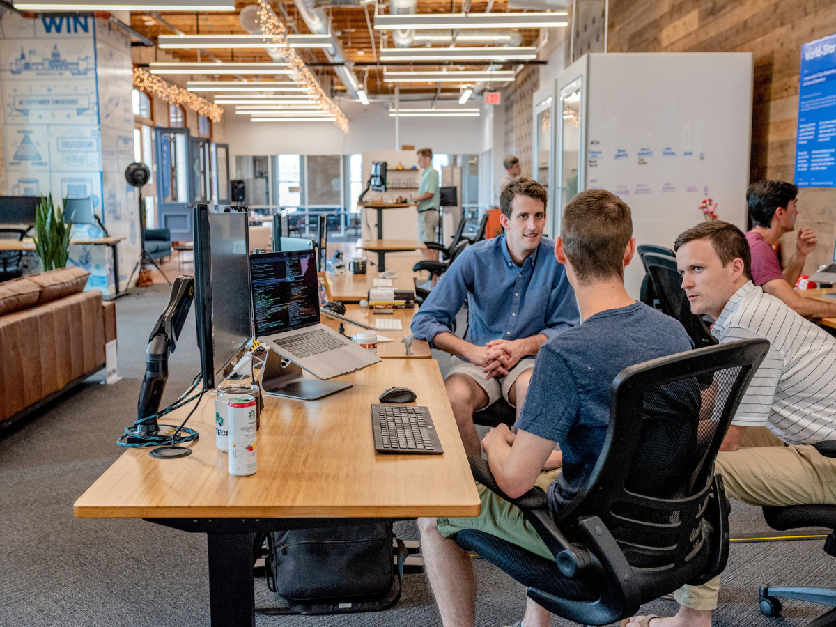 How to Run Successful Employee Incentive Schemes in Tech Companies to ...